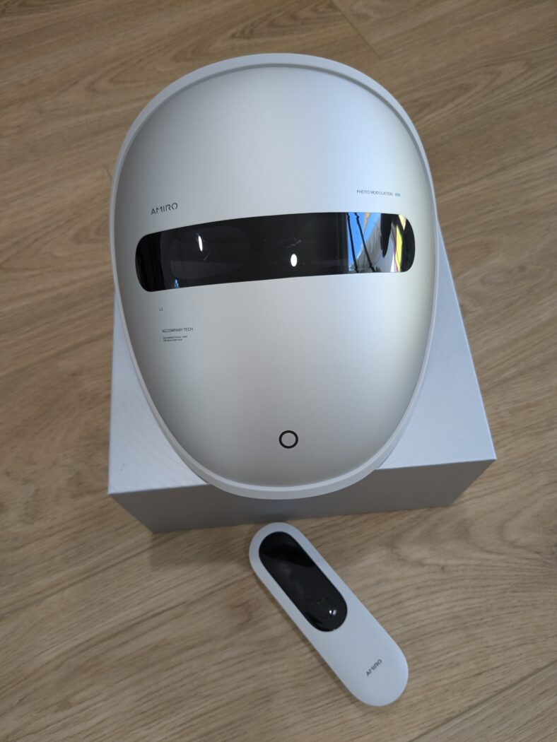 AMIRO Facial Mask Spectra 5-In-1 Led Light Therapy - Seek & Score